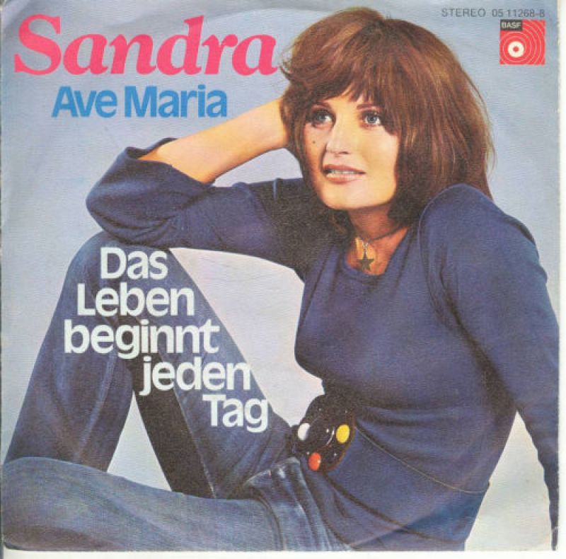 Sandra [Haas] - Ave Maria - hitparade.ch